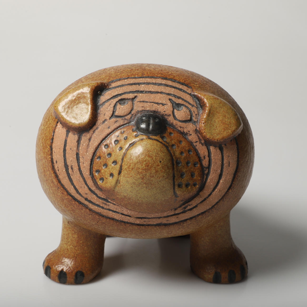 LISA LARSON. Figurine, “Bulldog Midi” watch series Kennel, stoneware ...