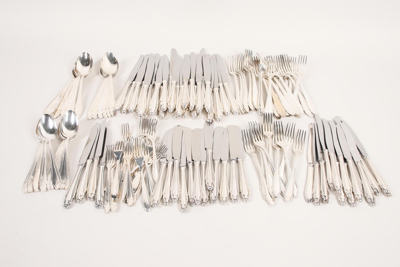 BESTICKUPPSÄTTNING, ca 129 delar, "Palace", nysilver, Gense. Silver ...
