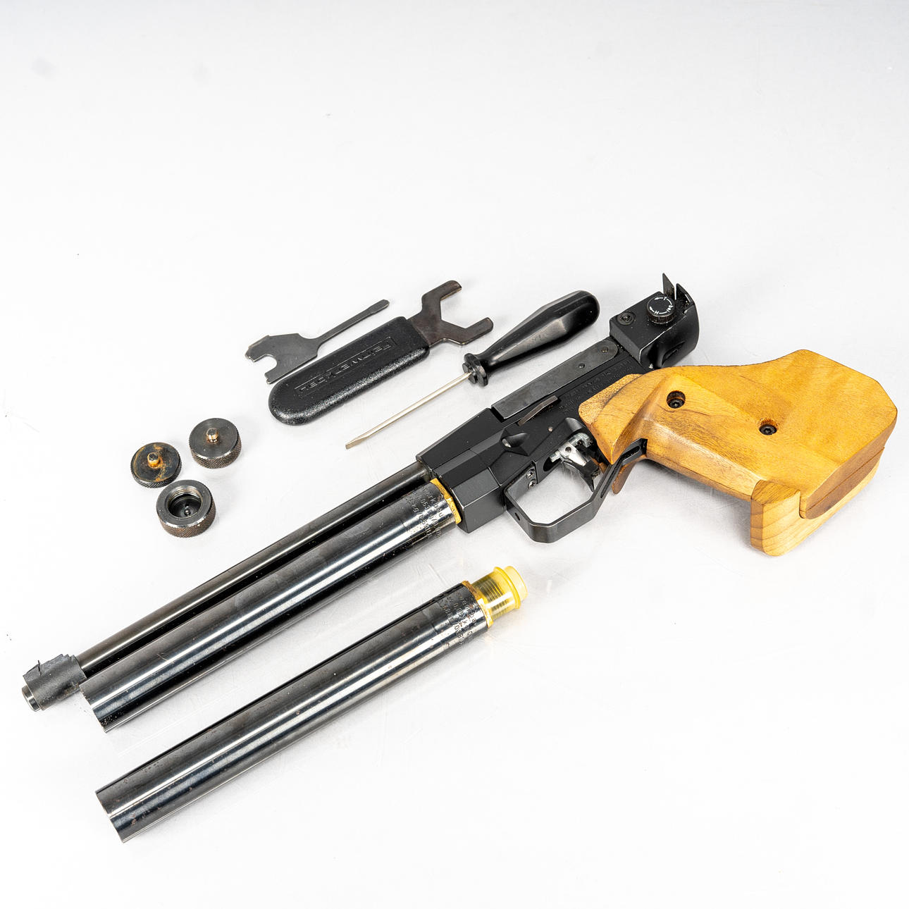 Air gun. FEINWERKBAU. Model C20, caliber 4.5. Weapons & Militaria ...