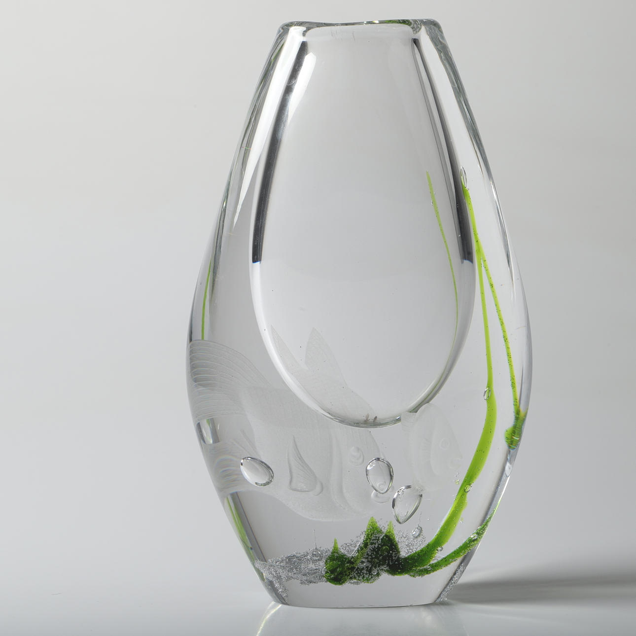 VICKE LINDSTRAND. A glass vase, “Seagrass”, Kosta, signed, 20th century ...