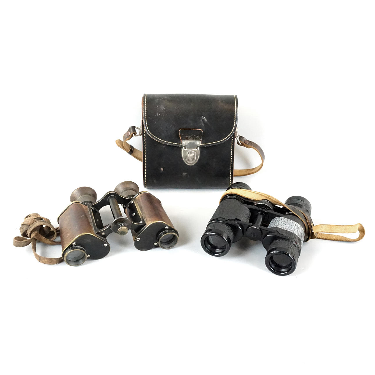 KIKARE, 2 st, Carl Zeiss, Jena samt E. Leitz, Wetzlar, Tyskland. Foto ...