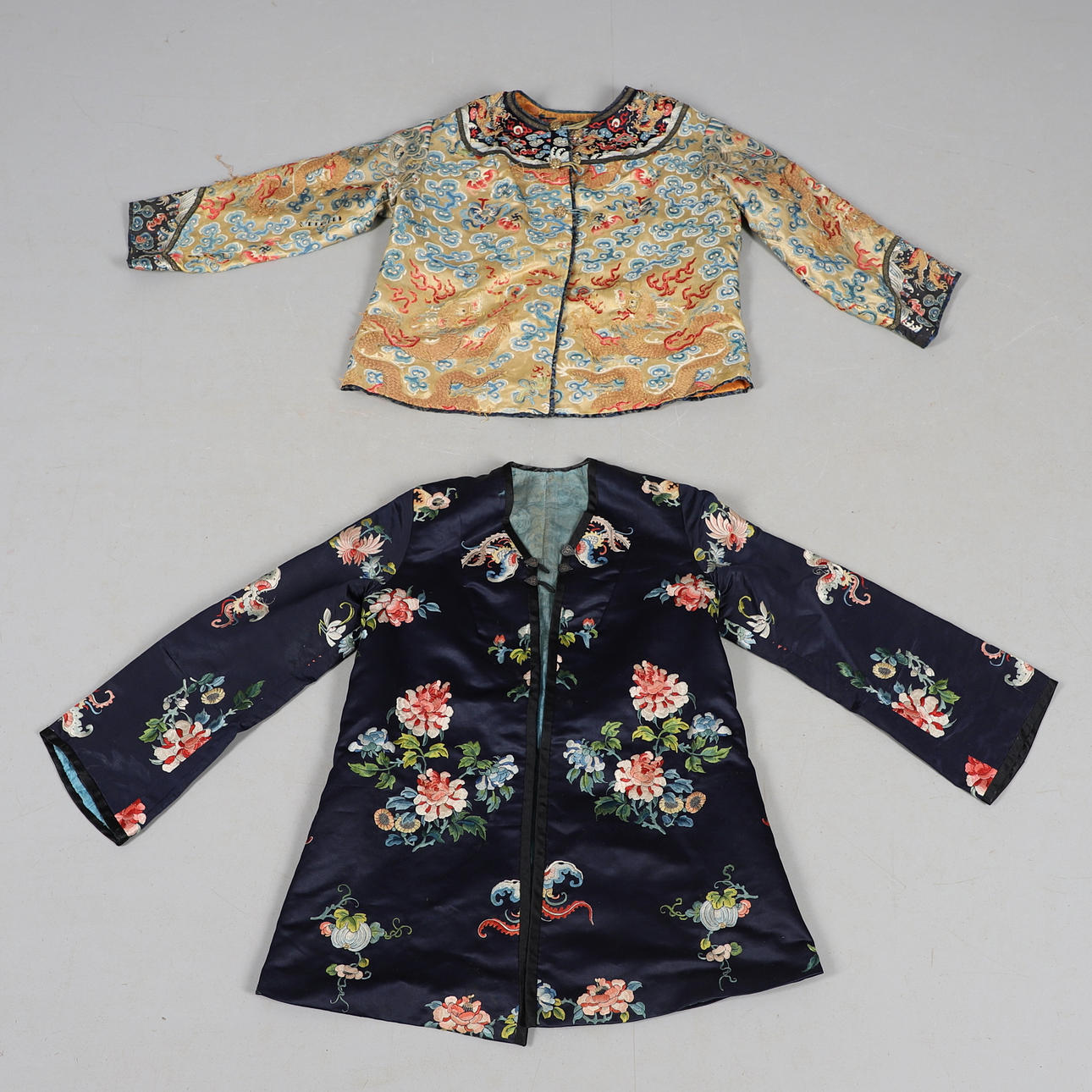 VINTAGE CHINESE SILK EMBROIDERED SILK JACKETS. Vintage & Designer ...