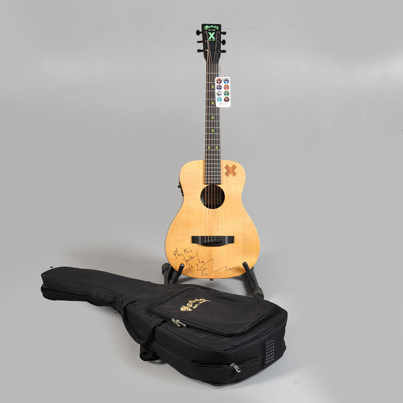 ED SHEERAN SIGNED MARTIN & CO. "X" SIGNATURE EDITION GUITAR ...