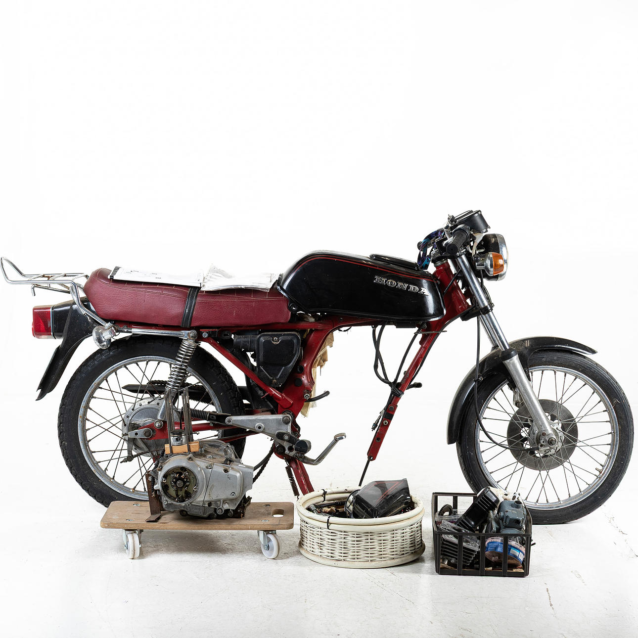 HONDA CB 125T, årsmodell 1977. Fordon, Båtar & Delar - Motorcyklar ...