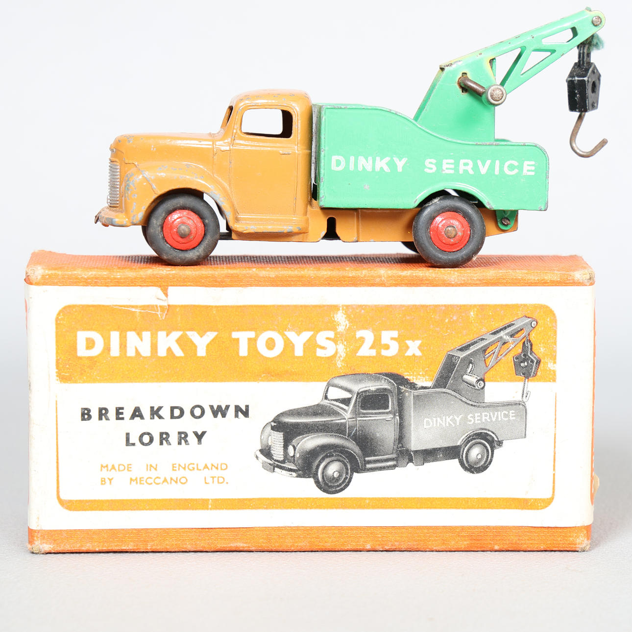 DINKY TOYS 25X KOMMERLASTBIL. Leksaker - Modellbilar - Auctionet