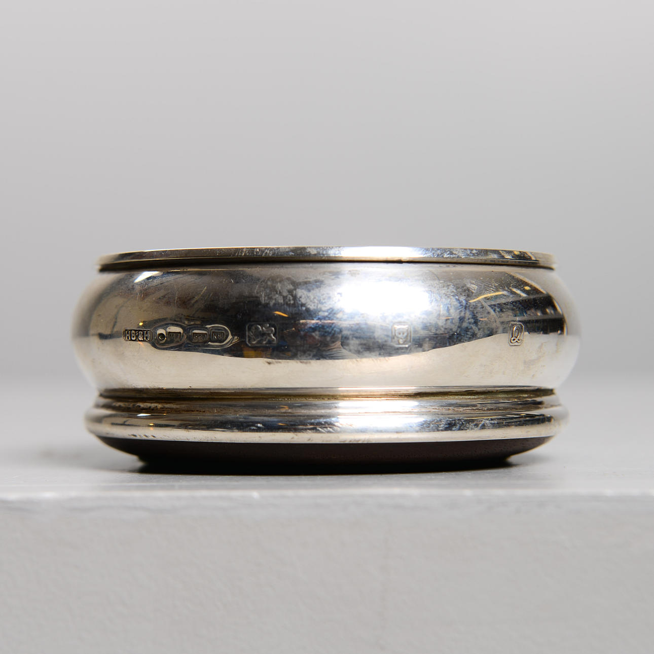 COASTER, sterlingsilver, England, Harrison Brothers Howson, troligen ...