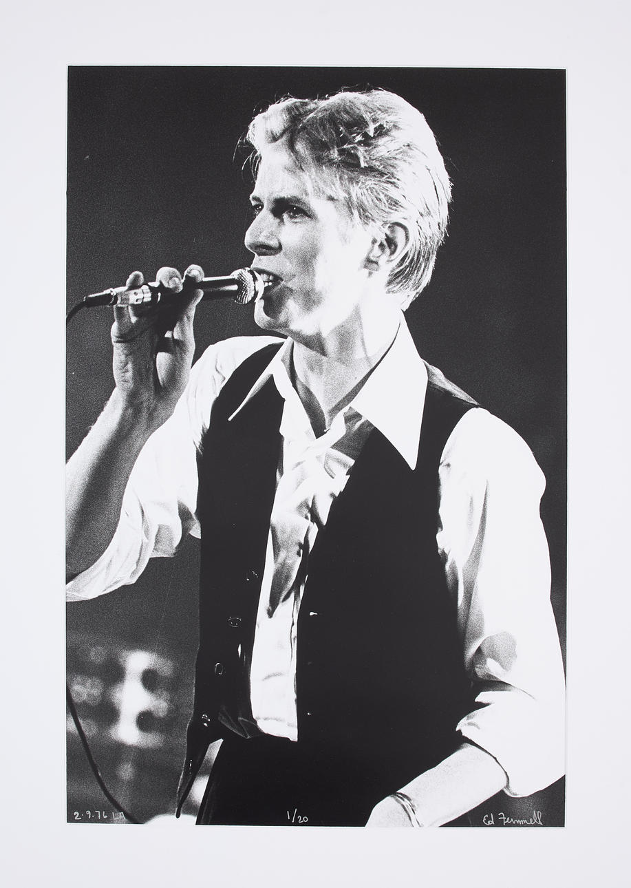 ED FINNELL (USA/SVERIGE, FÖDD 1956). David Bowie som "The Thin White ...