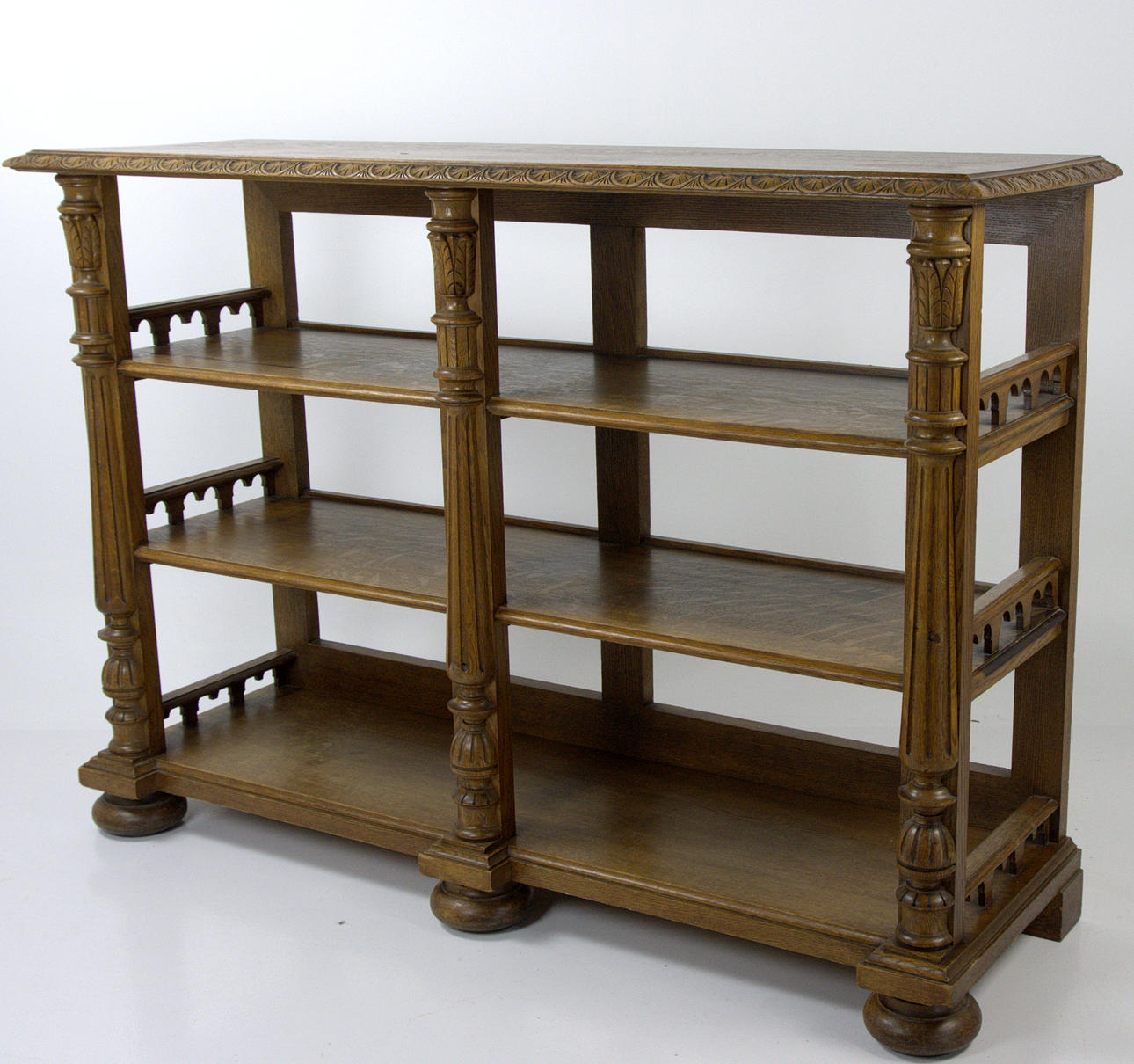 BOKHYLLA, barockstil, skuren ek, 1900-tal. Möbler - Skåp & Hyllor ...