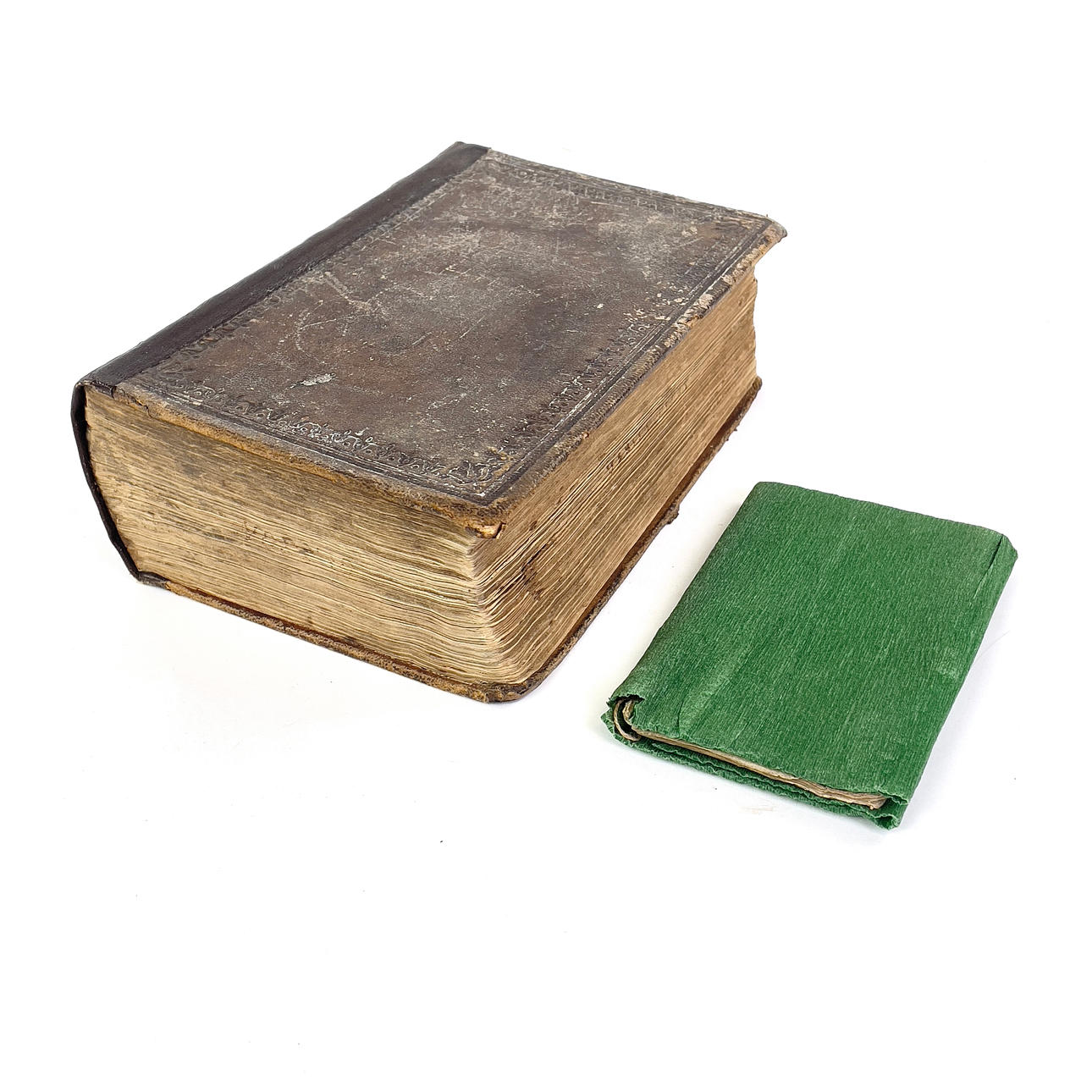 BIBEL samt BARNBOK, 2 delar,"Biblia" samt "Wår herres och frälsare Jesu ...