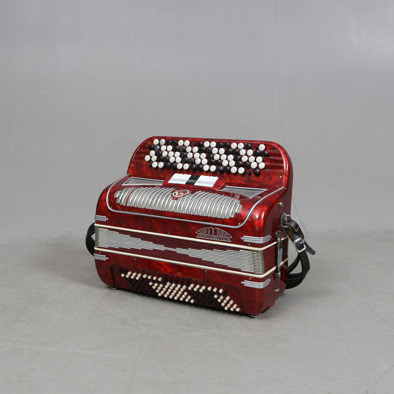 KNAPPDRAGSPEL, Super B. Burini, Italien. Samlarföremål ...