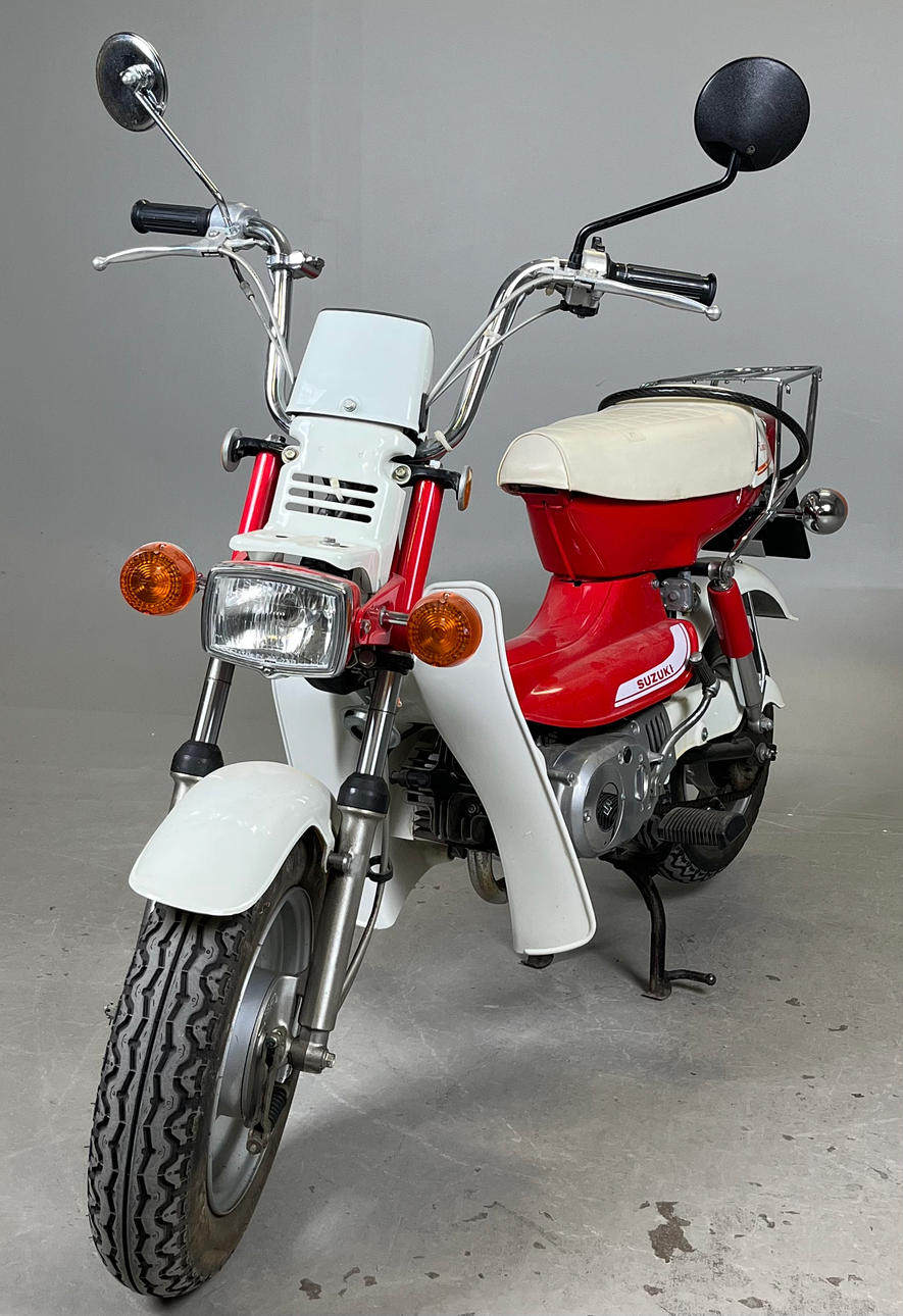 MOPED, Suzuki Landie, fordonsår 1987. Fordon, Båtar & Delar - Mopeder - Auctionet