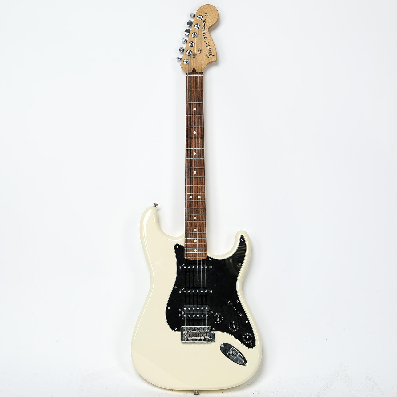 GUITAR, Fender Stratocaster, USA 2015. Collectables - Musical ...