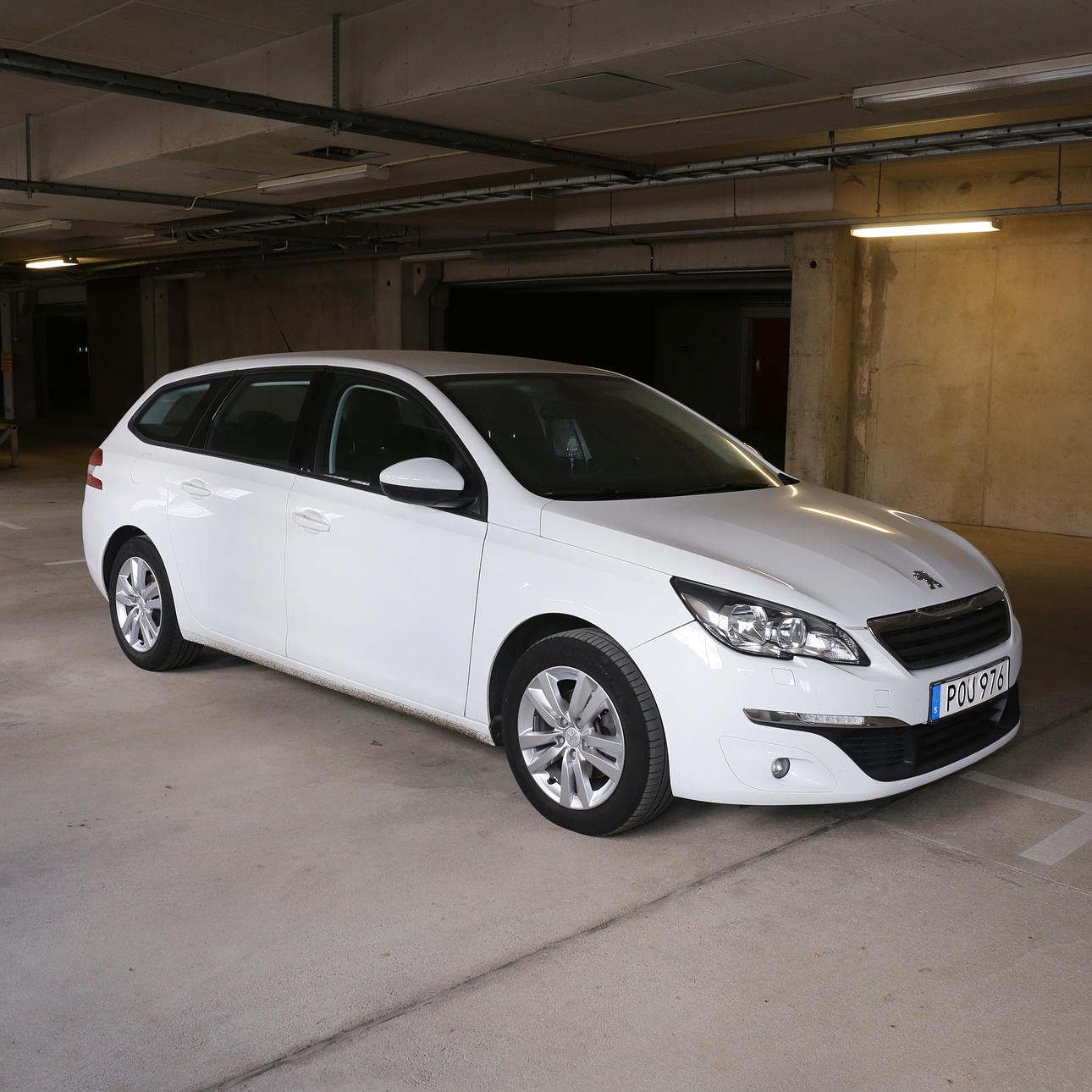 PERSONBIL, Peugot 308, diesel, manuell växellåda, 2014. Fordon, Båtar ...