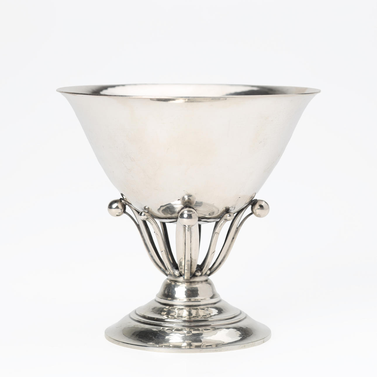 JOHAN ROHDE (1856 - 1935). Liten sterlingsilverinsats. Teckning nr 17A ...