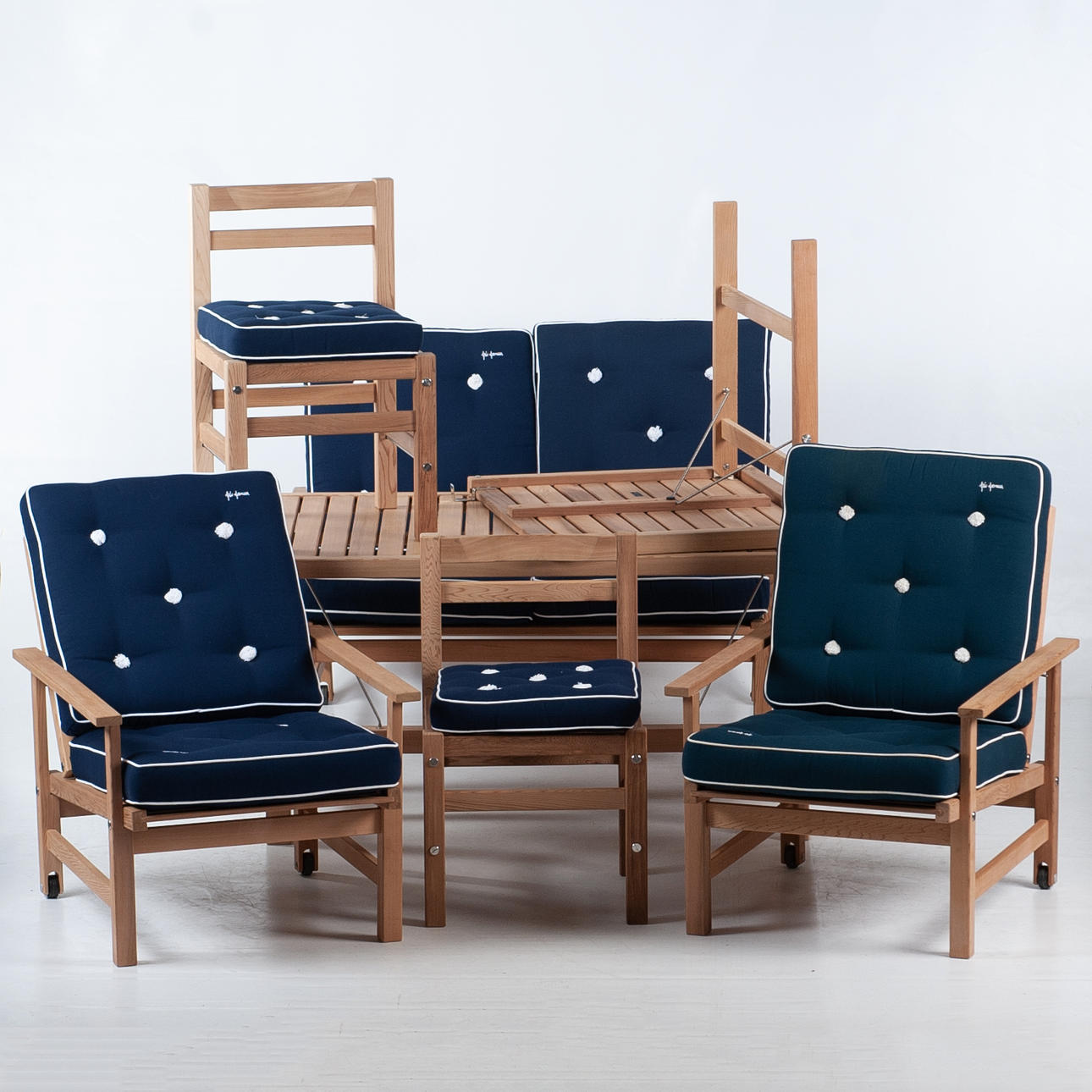 ELSA STACKELBERG. För Fri Form. Trädgårdsmöbler, 7 delar, redwood, inkl ...