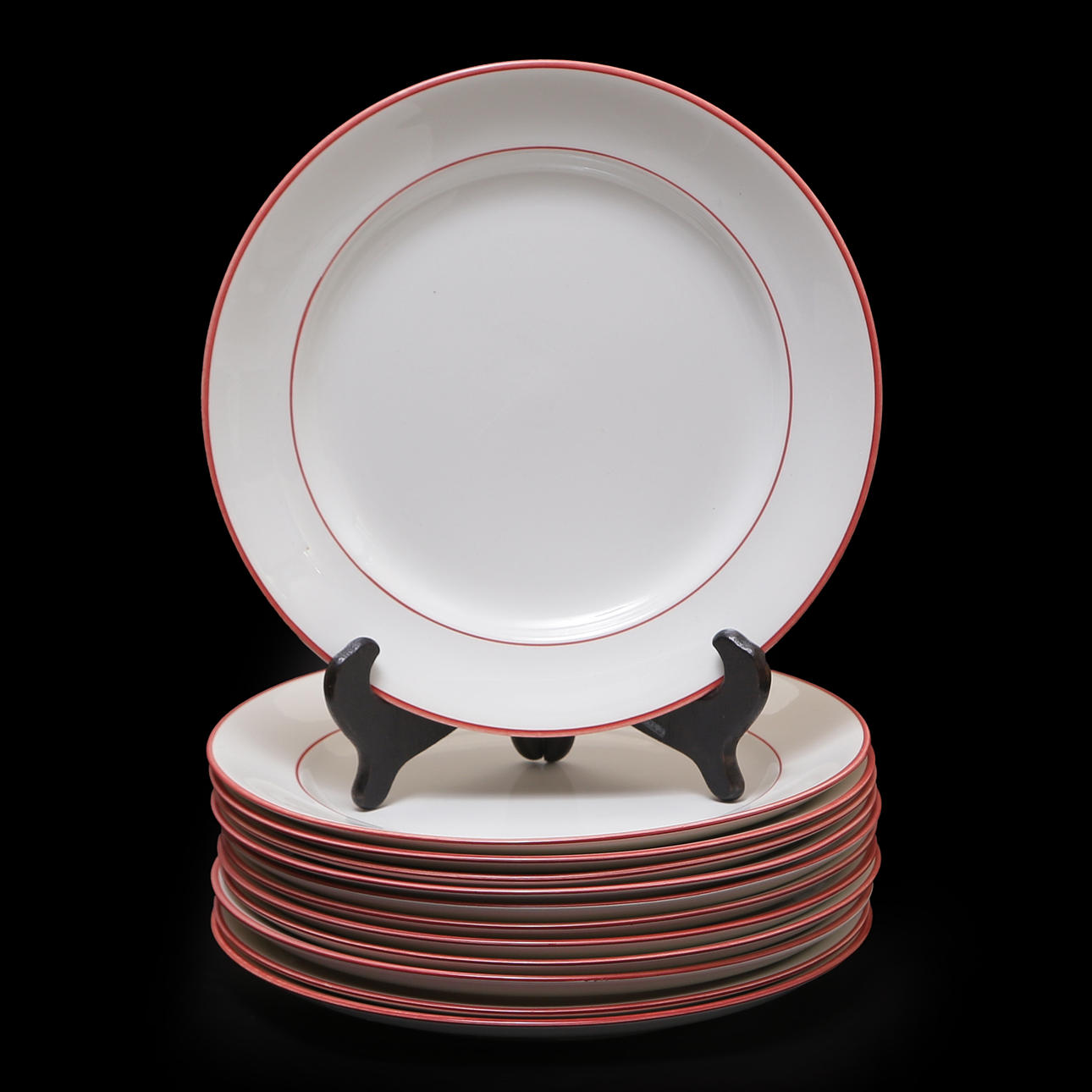 12 DINING PLATES “MANOR CHRISTMAS” TUBE BEACH, 20TH CENTURY. Ceramics ...