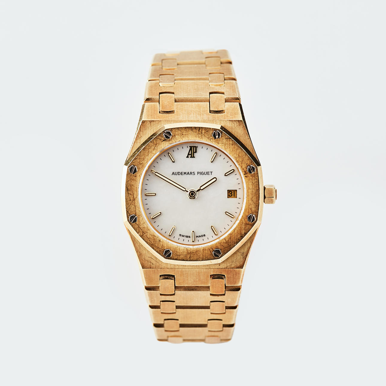 AUDEMARS PIGUET, Royal Oak, wristwatch, 24,5 mm, 18K gold, circa 1992. Clocks & Watches ...