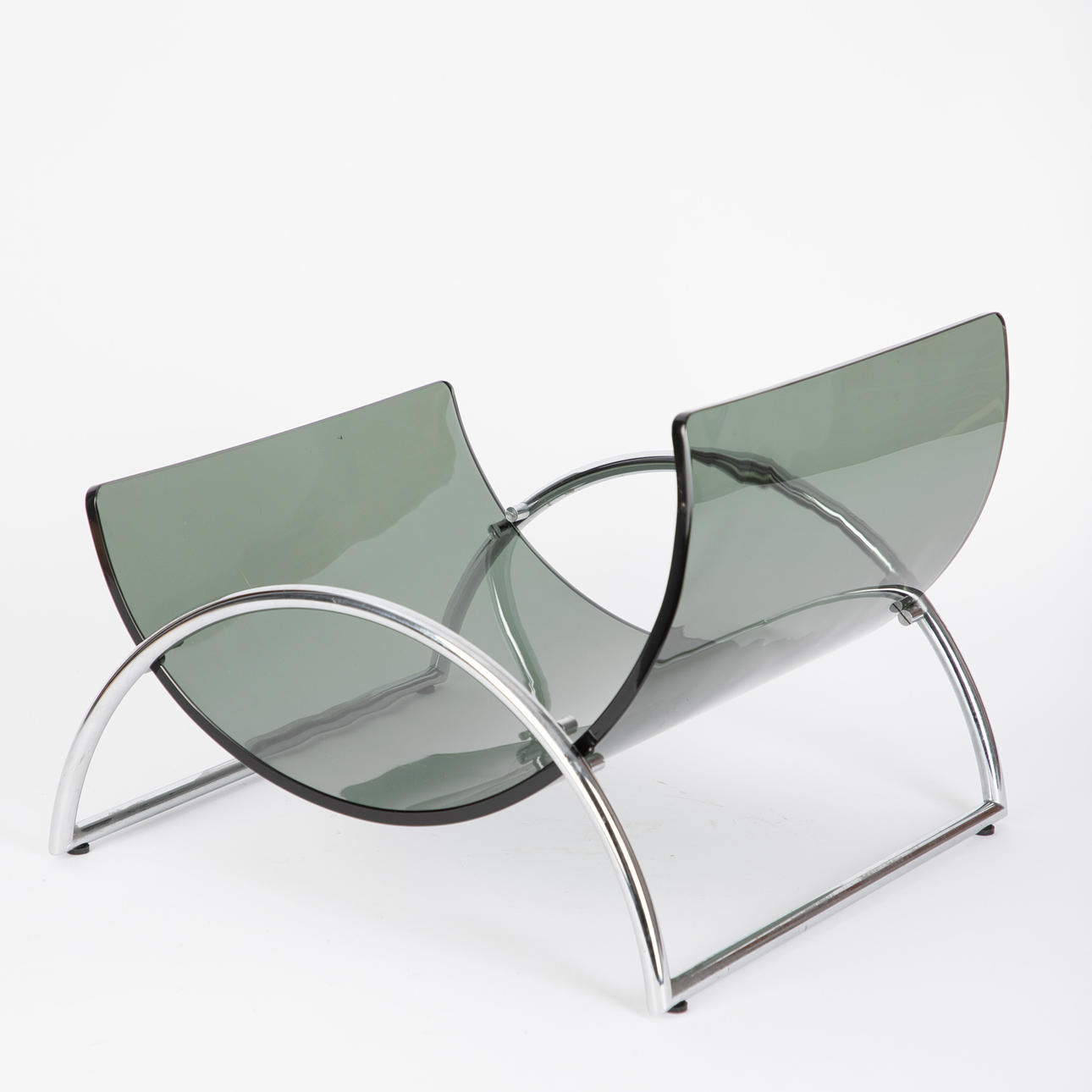 PIERANGELO GALLOTTI. Gallotti & Radice, 'Lira L1' magazine rack, model ...