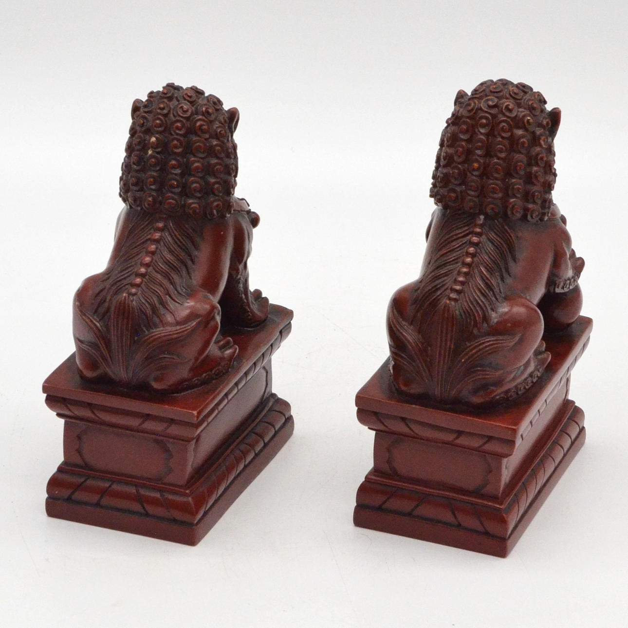 FOO DOG, A PAIR OF GUARDIAN LIONS, ASIAN SCULPTURE, SYNTHETIC RESIN ...