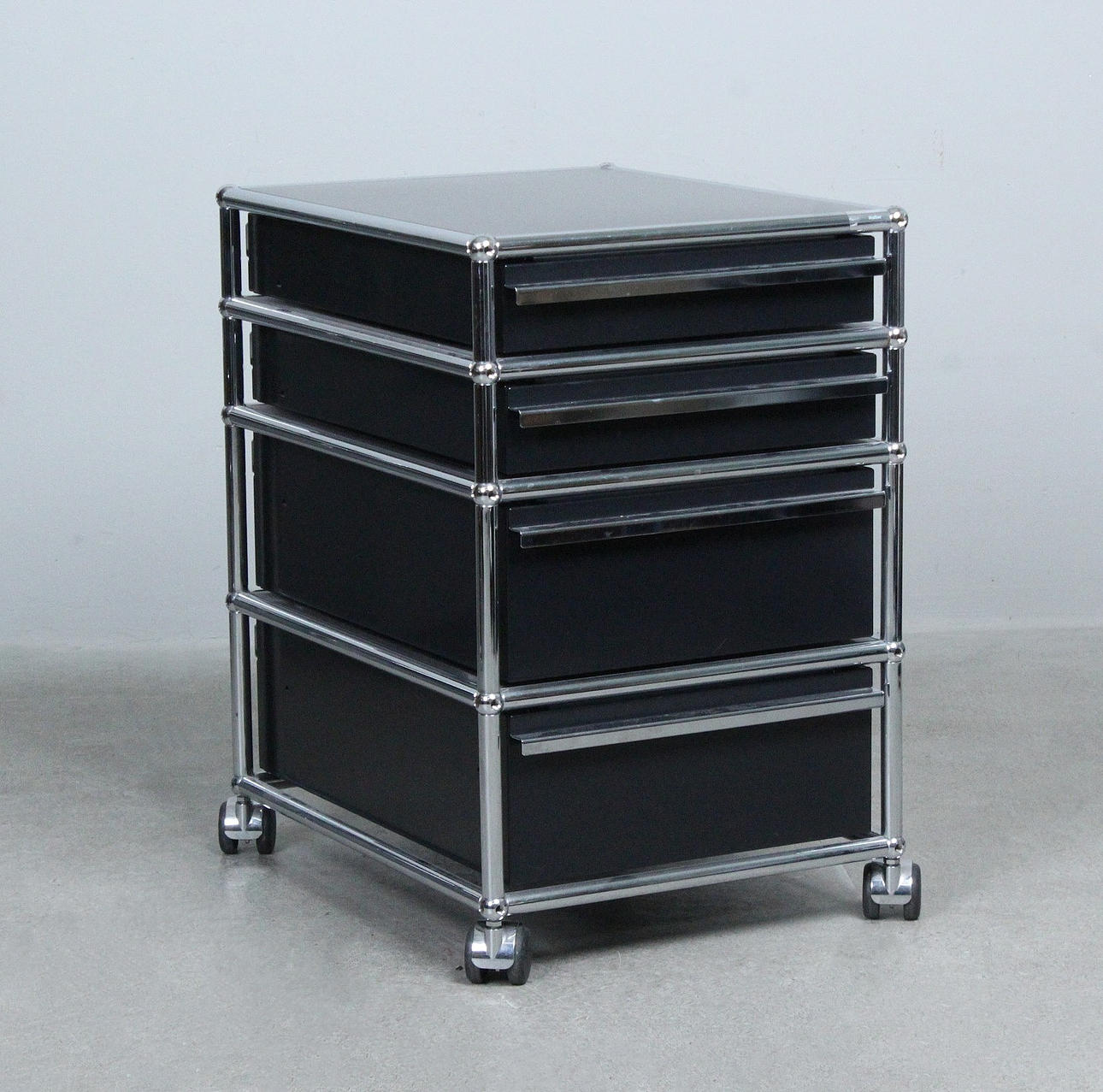 FRITZ HALLER & PAUL SCHÄRER. USM Haller. Office container/roll ...