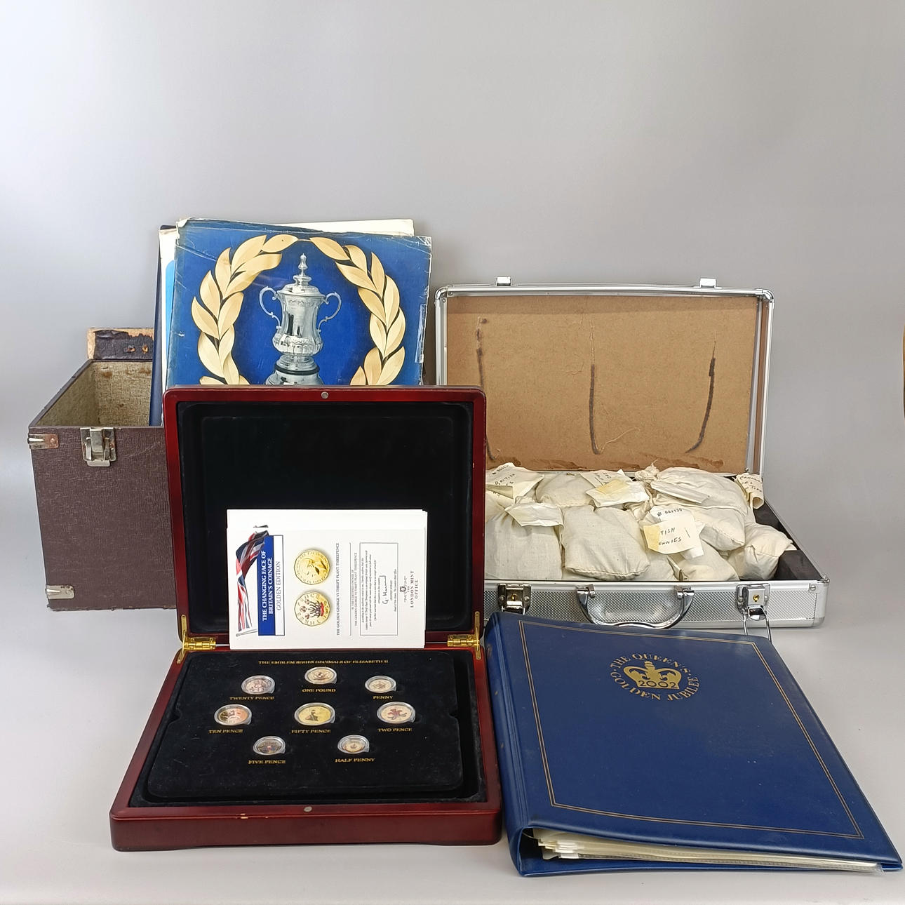 LARGE COIN COLLECTION. Coins, Medals & Stamps - Coins & Banknotes ...