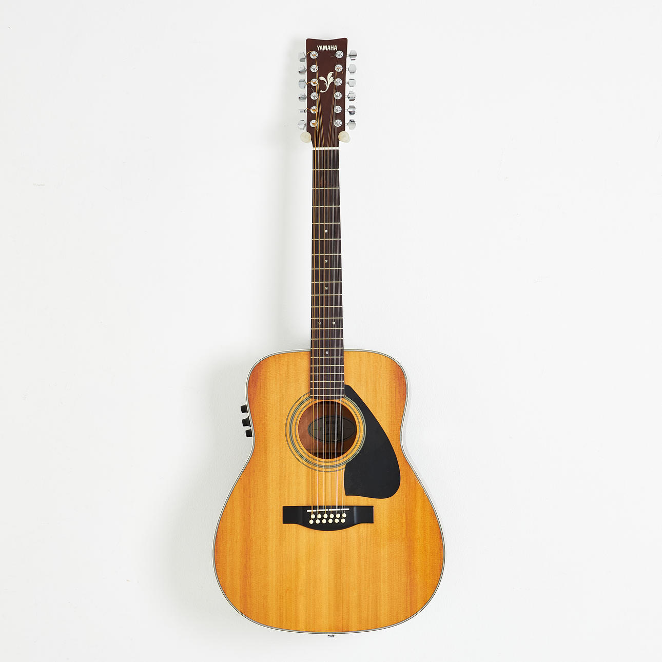 YAMAHA, 12 String Acoustic Guitar, FG 420-12E, with Built-In Pickup ...