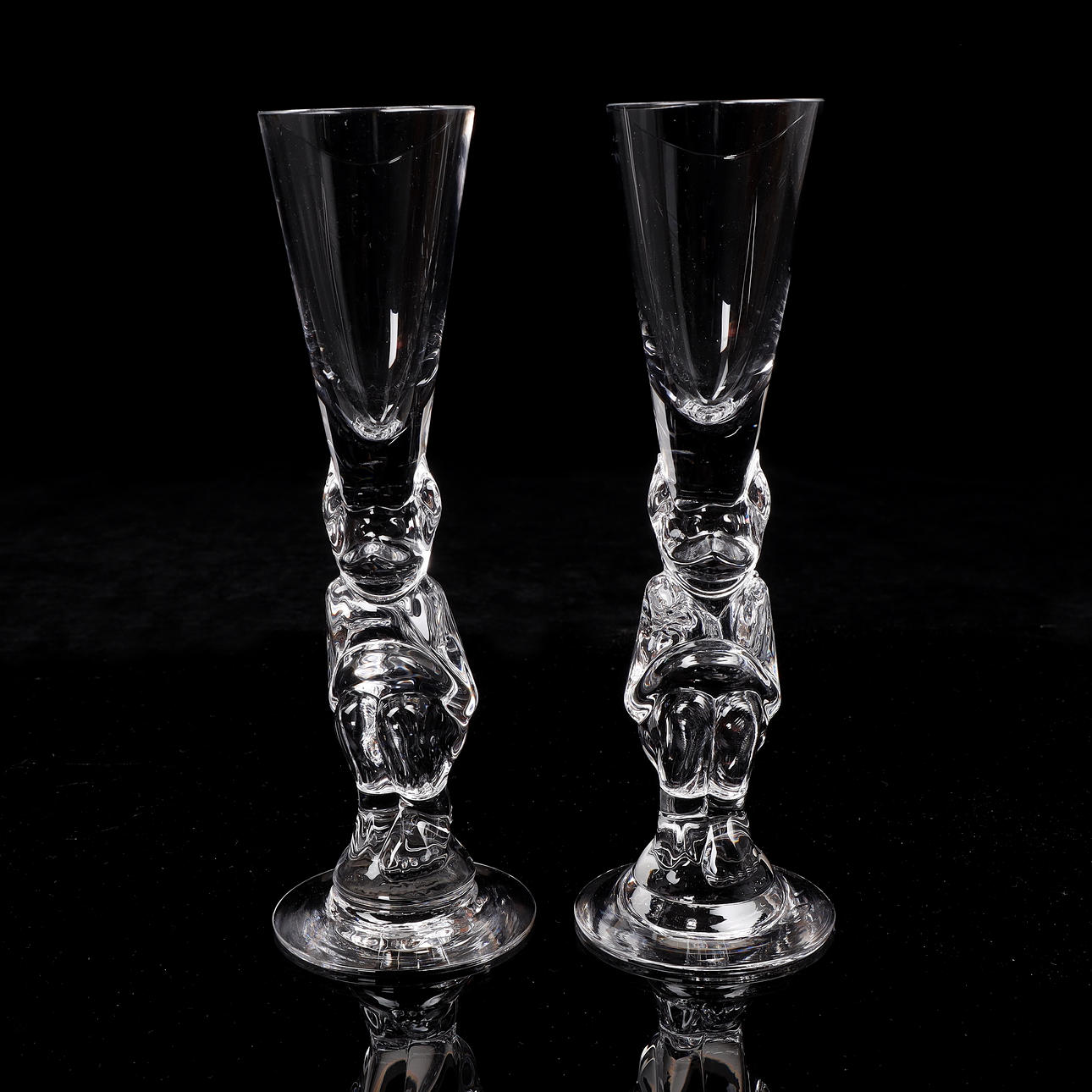 GUNNAR CYRÉN. A pair of “Devil's Glasses”, Crystal Clear, Nobelservisen ...