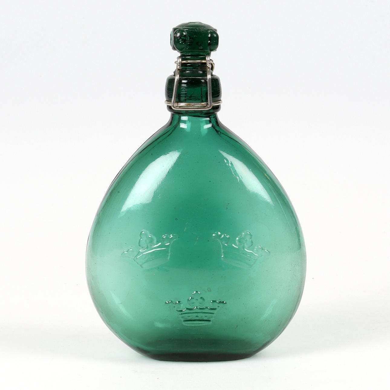 FÄLTFLASKA, glas, krönt med tre kronor, 18/1900-tal. Vapen & Militaria ...
