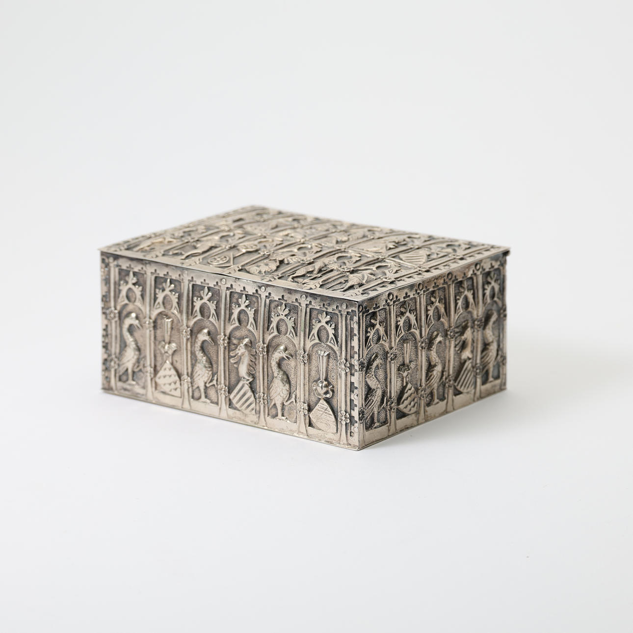 LOCKASK, Karl Andersson, Stockholm, 1942, silver, reliefdekor i gotisk ...