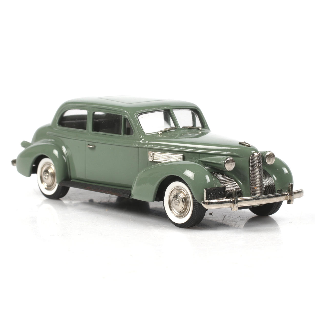 MODEL CAR, metal, LaSalle Two-Door Touring Sedan 1939, Brooklin Models ...