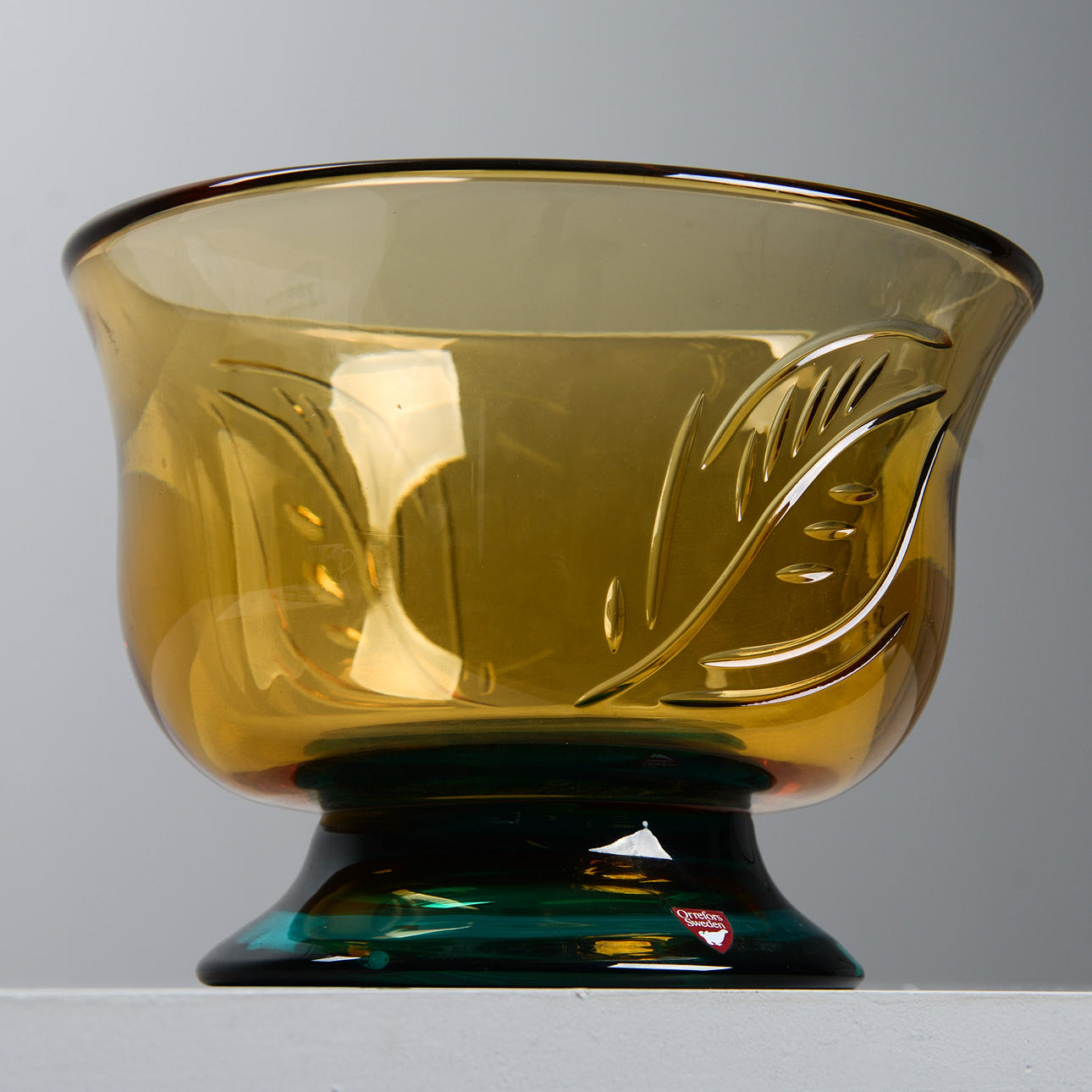 GUNNAR CYRÉN. A bowl, “Roslagen”, Orrefors, signed, 1960s. Glass - Art ...