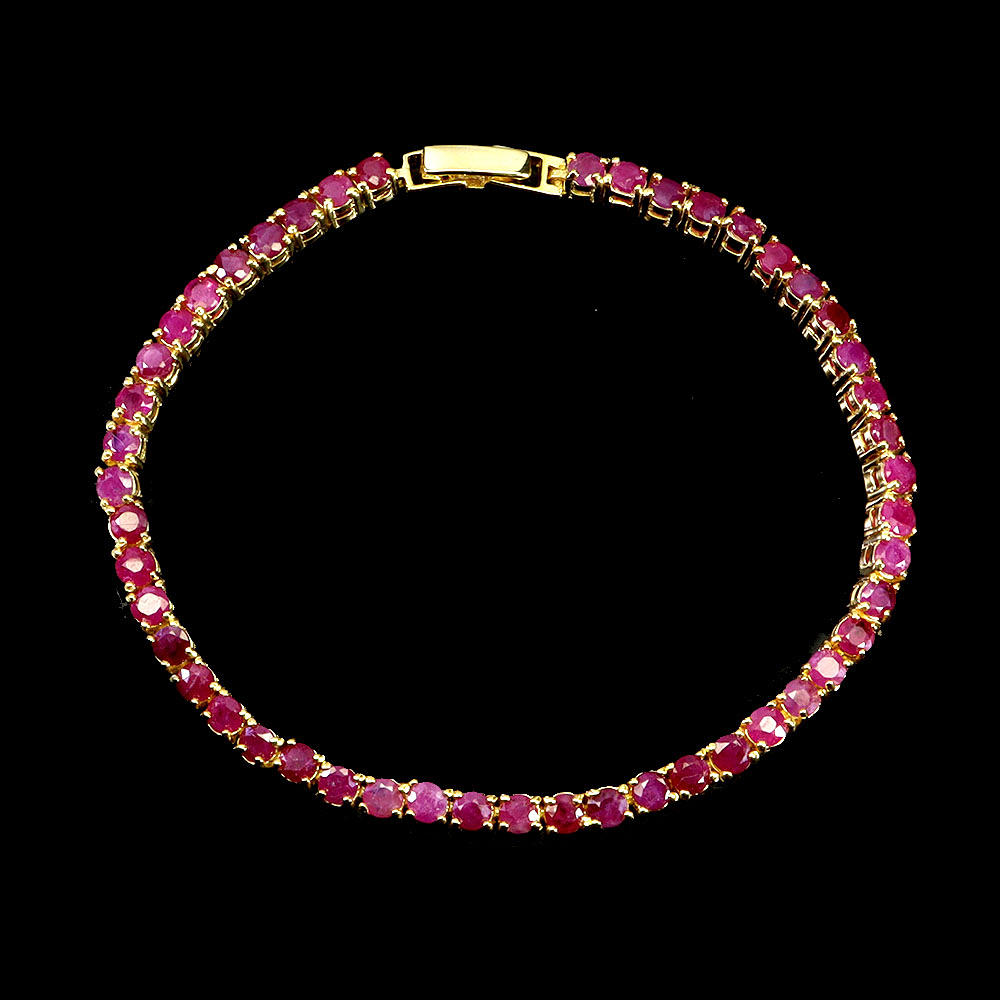 RUBY SILVER BRACELET. Jewellery & Gemstones - Bracelets - Auctionet
