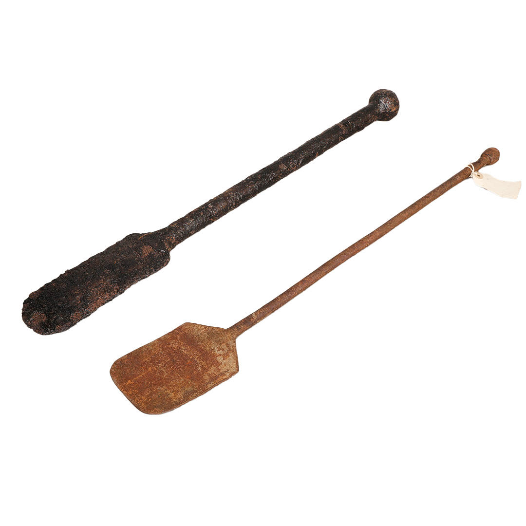 TWO WORLD WAR ONE TUNNEL SPADES (2). Weapons & Militaria - Other ...