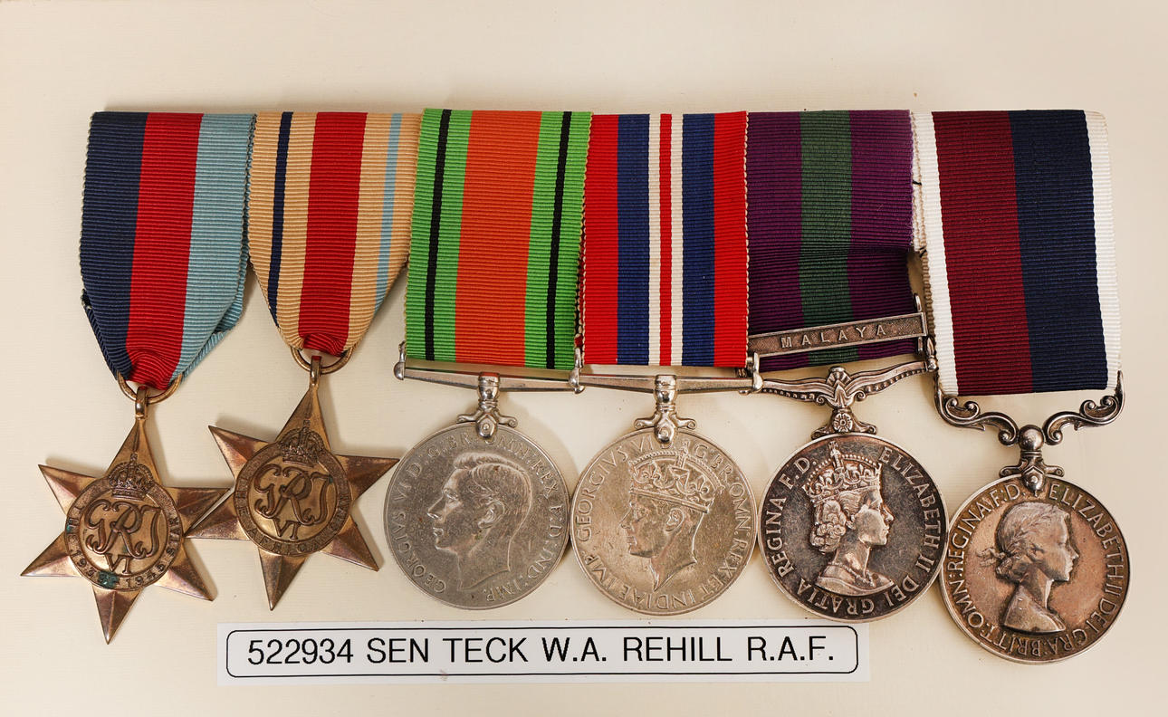 A WORLD WAR II MEDAL GROUP TO 522934 SEN TECK W.A. REHILL RAF. Coins ...