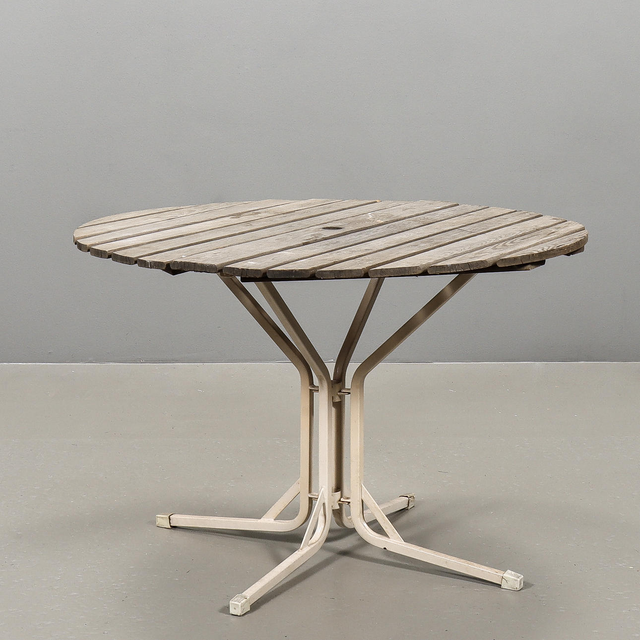 GARDEN TABLE with flaps, metal and wooden slats, second half of the ...