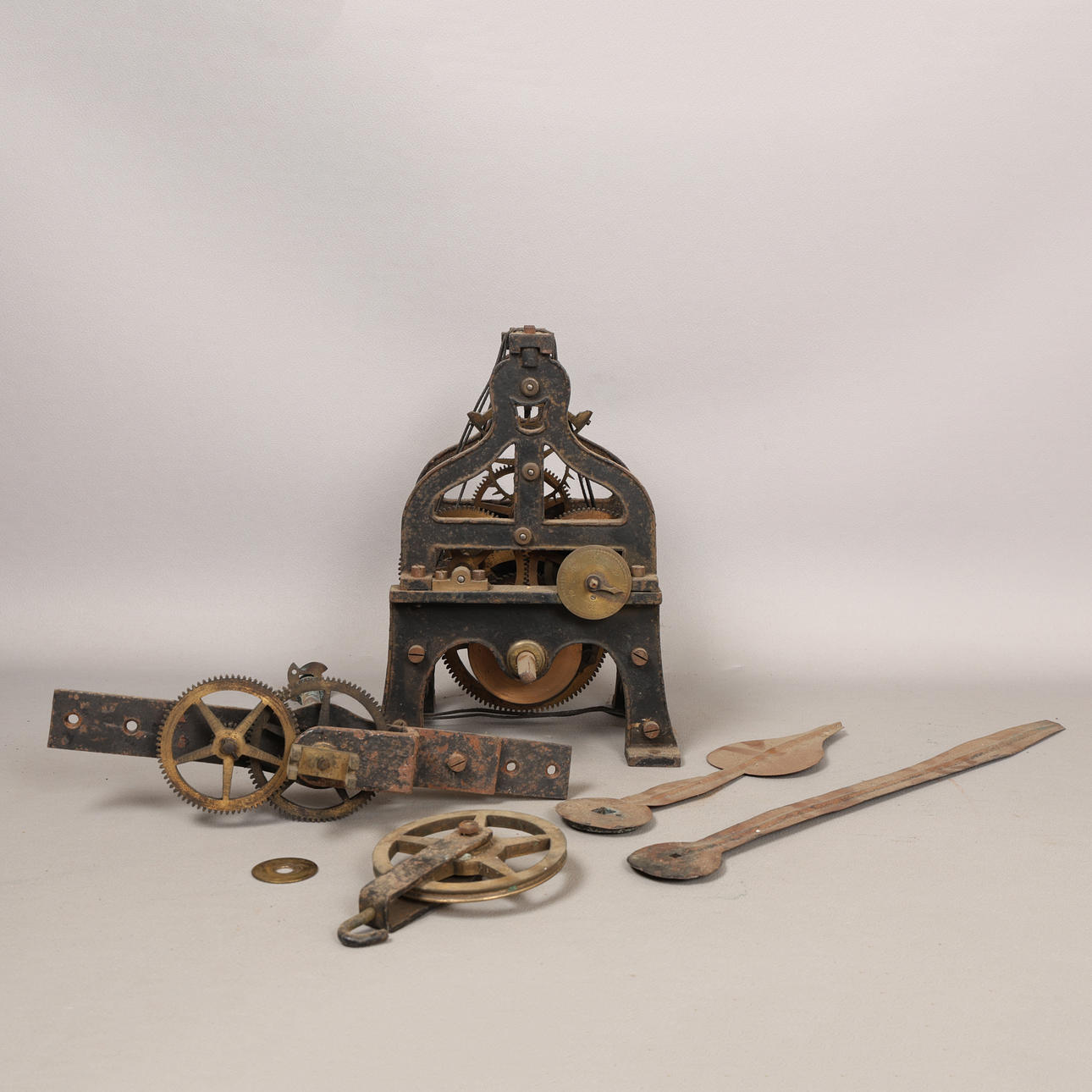 AN EARLY 20TH CENTURY TOWER CLOCK MOVEMENT. Clocks & Watches - Longcase ...