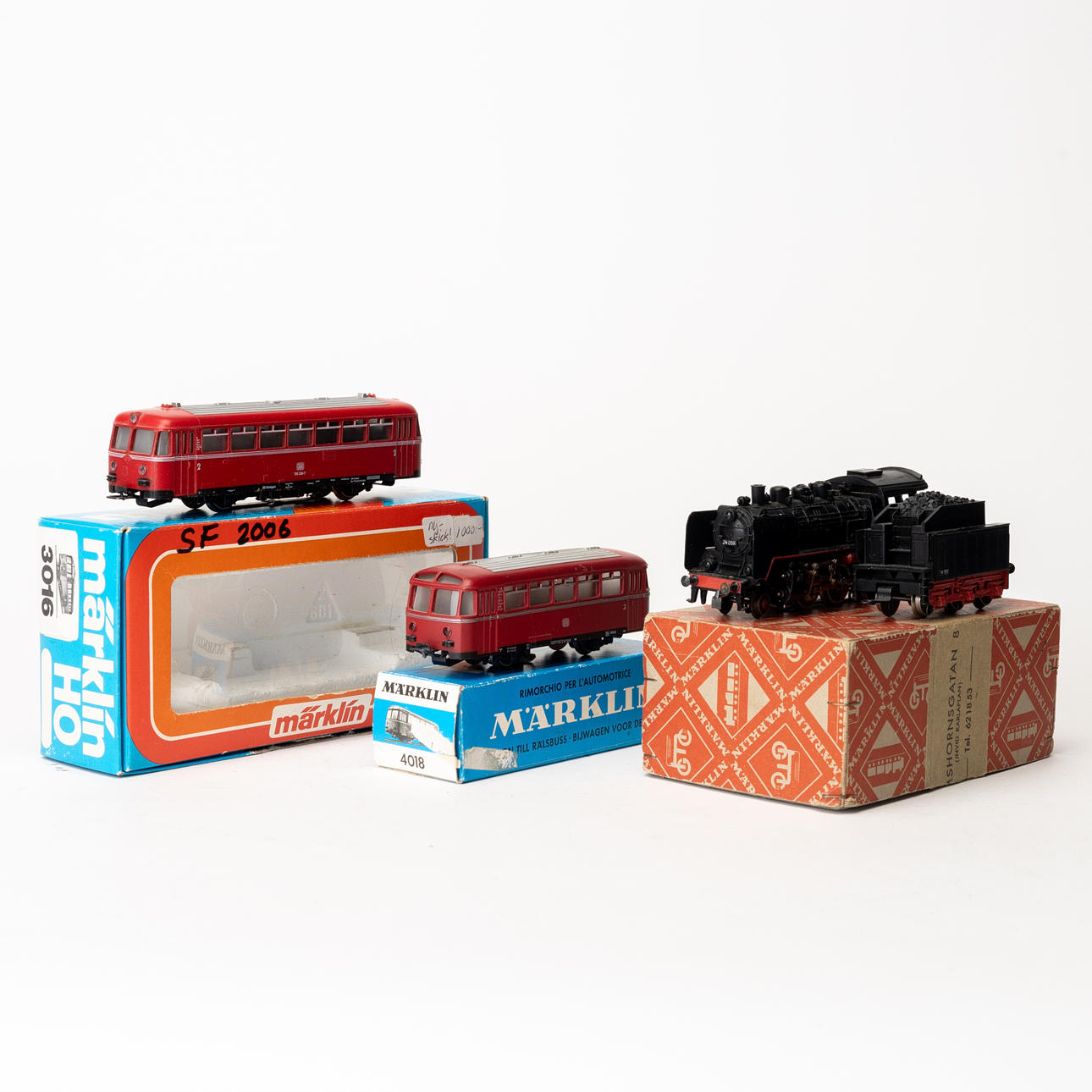 MÄRKLIN, 3 pieces, No. 3003 steam locomotive and No. 3016 and 4018 ...