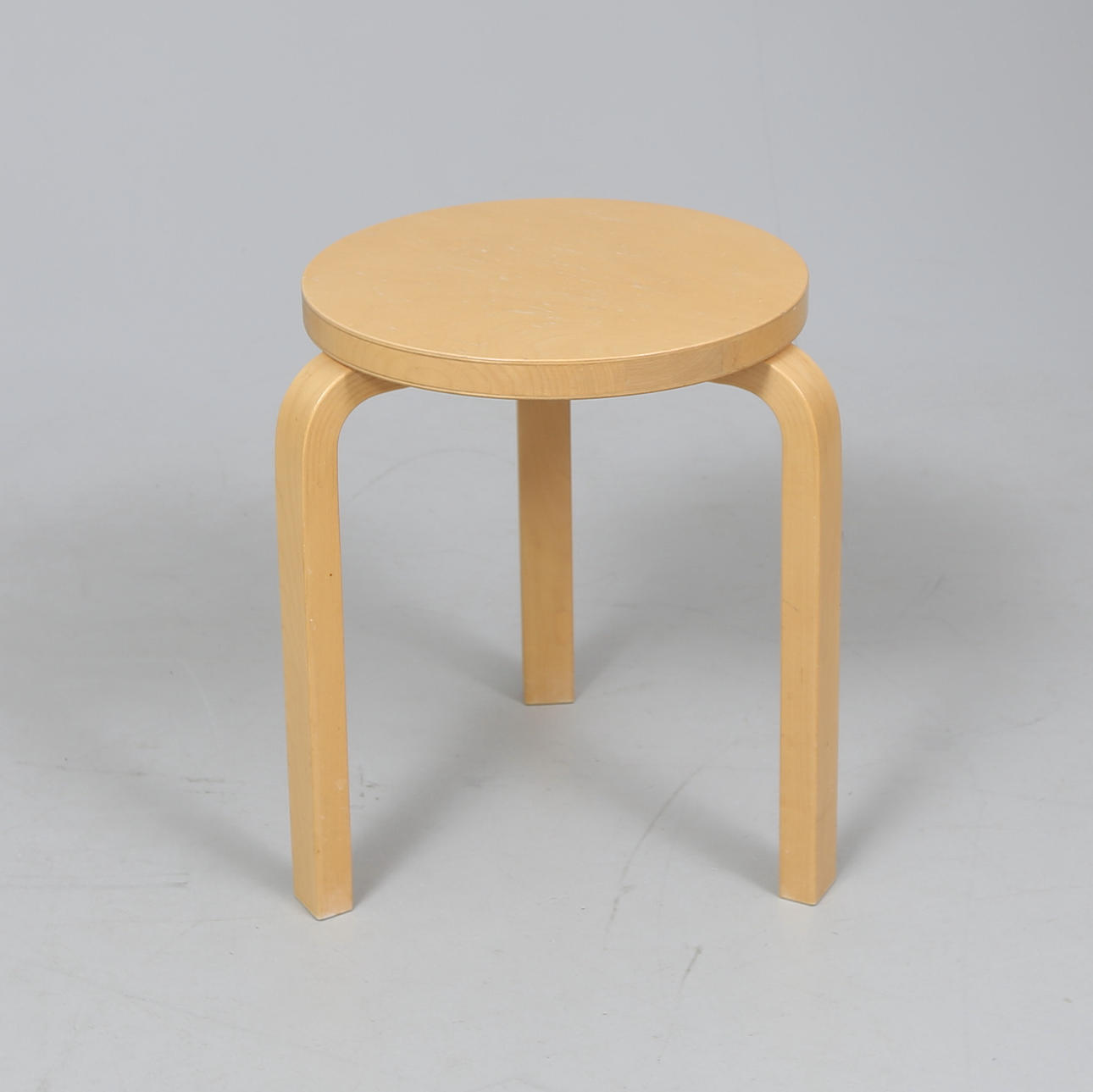 PALL model 60 Alvar Aalto, Artek, Finland. Furniture - Armchairs ...