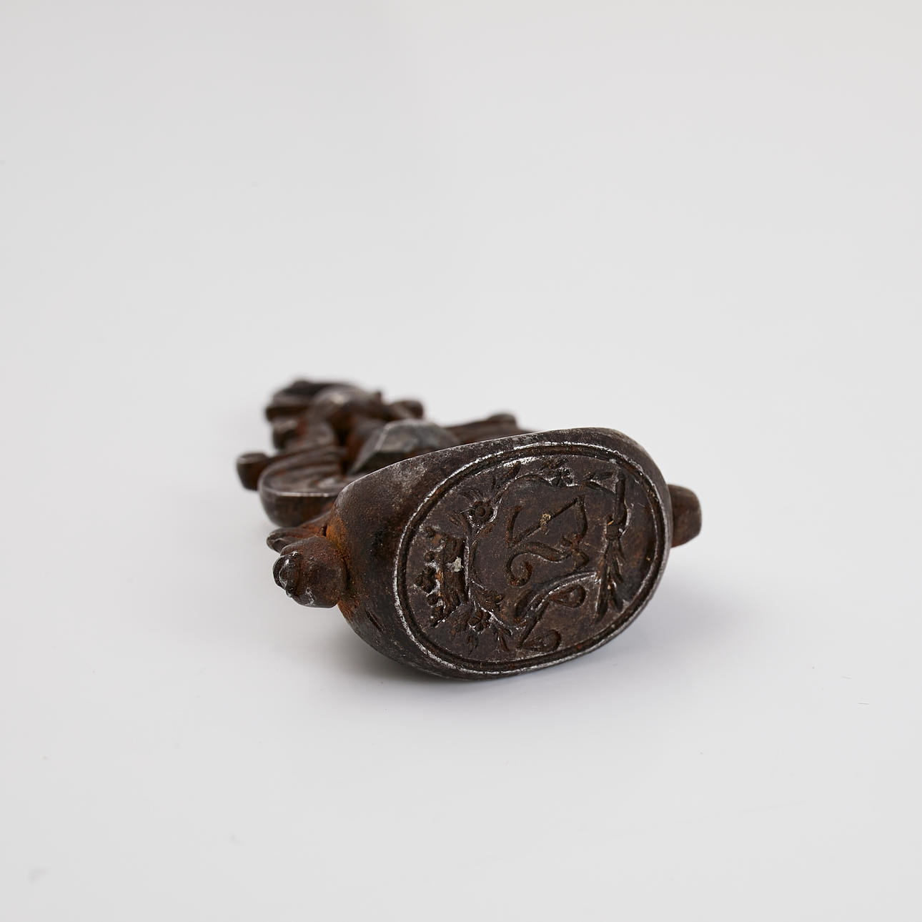 SIGILLSTAMP, 1700-tal, ställbar med tre sidor, en med graverad ...