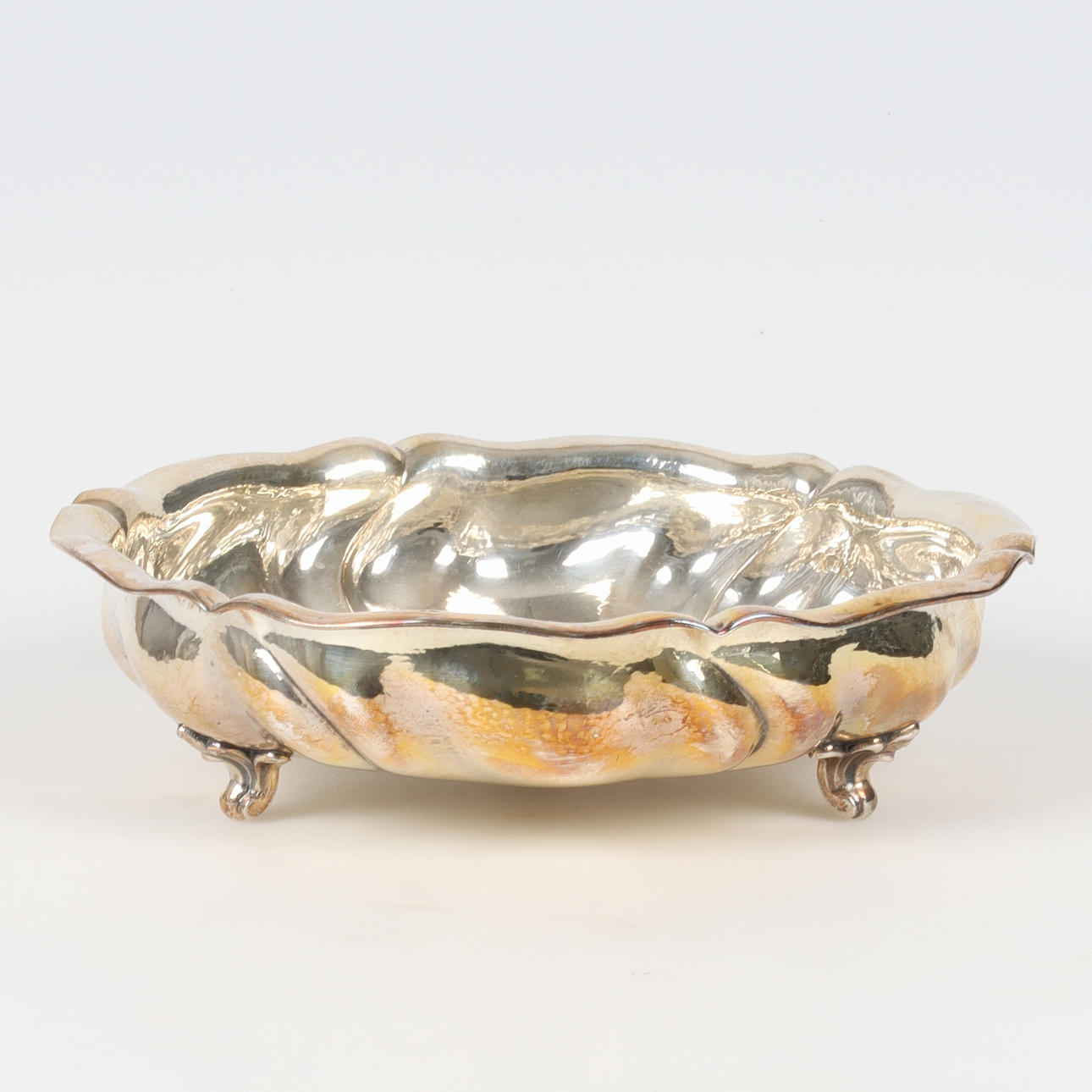 A bowl plate, silver. Weight 260 grams. Silver & Metals - Silver ...