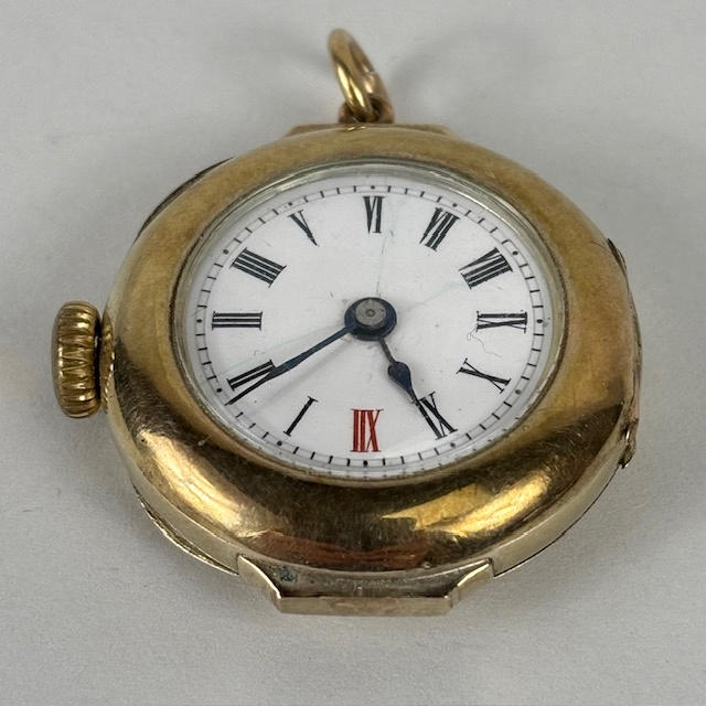 9CT GOLD PENDANT WATCH. Clocks & Watches - Wristwatches - Auctionet