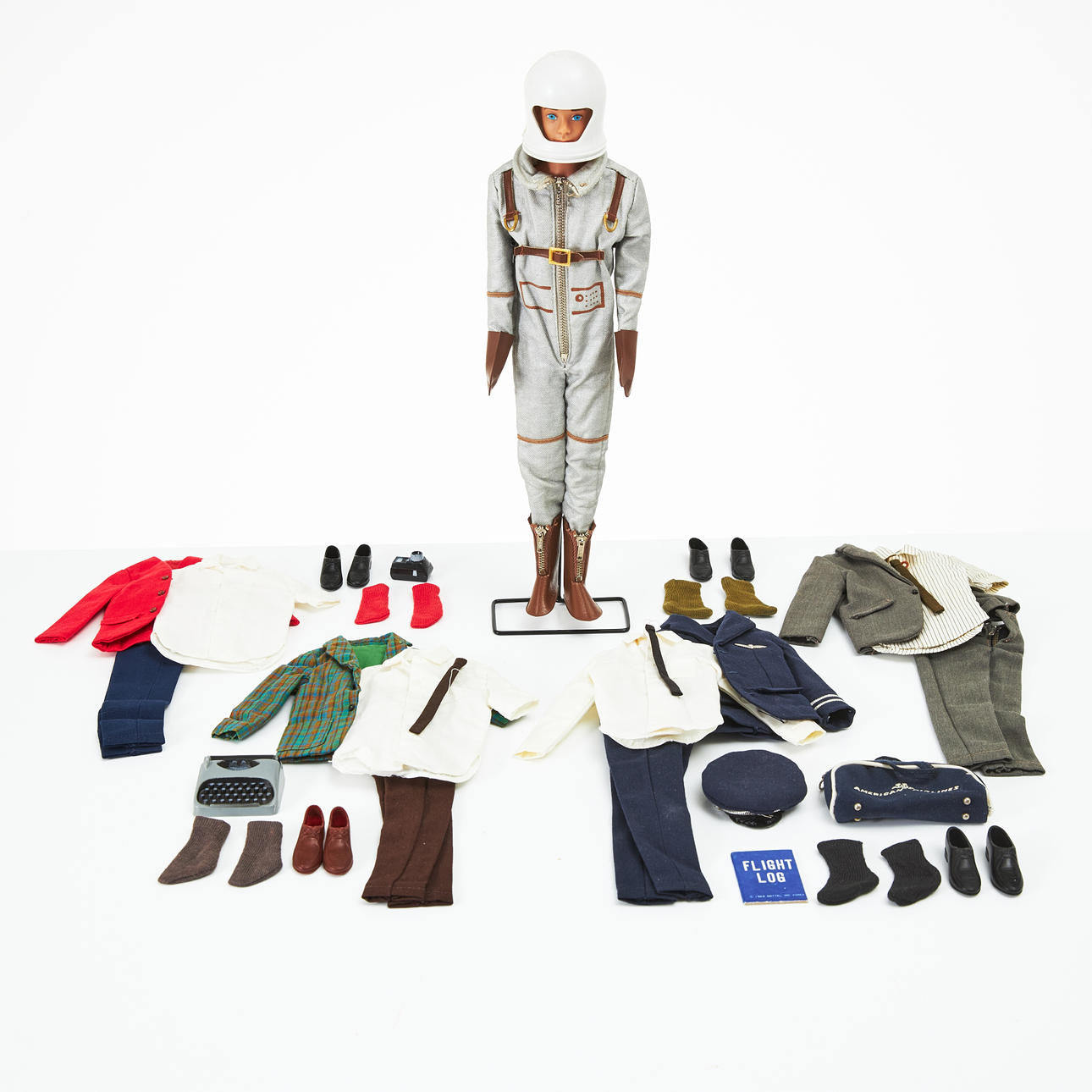 KEN, #750 SL Blonde Molded Hair, OUTFITS, (5), #779 American Airlines ...