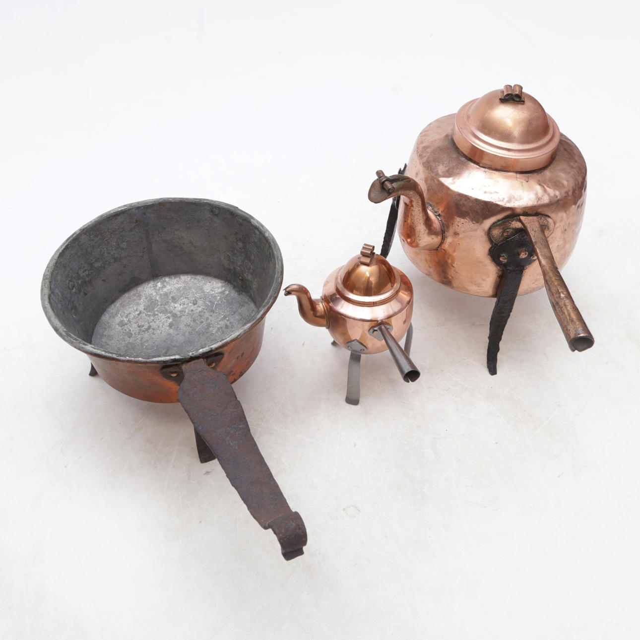 A set of 3 copper objects, allmoge. Swedish Folk Art - Other - Auctionet