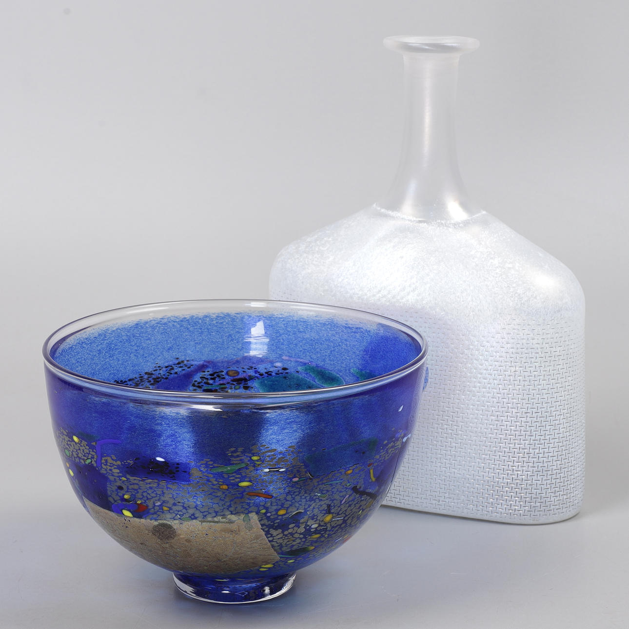 BERTIL VALLIEN. Bowl and Bottle, 2 pieces, glass, “Satelit” and ...