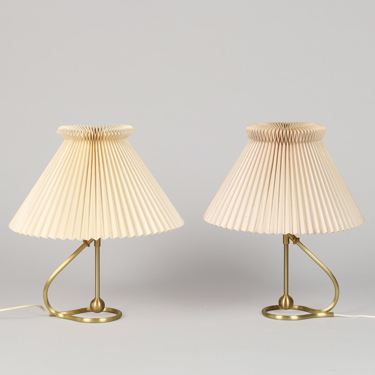 KAARE KLINT (F 1888 -1954). Le klint wall/table lamps “KIP-lampe” Model ...