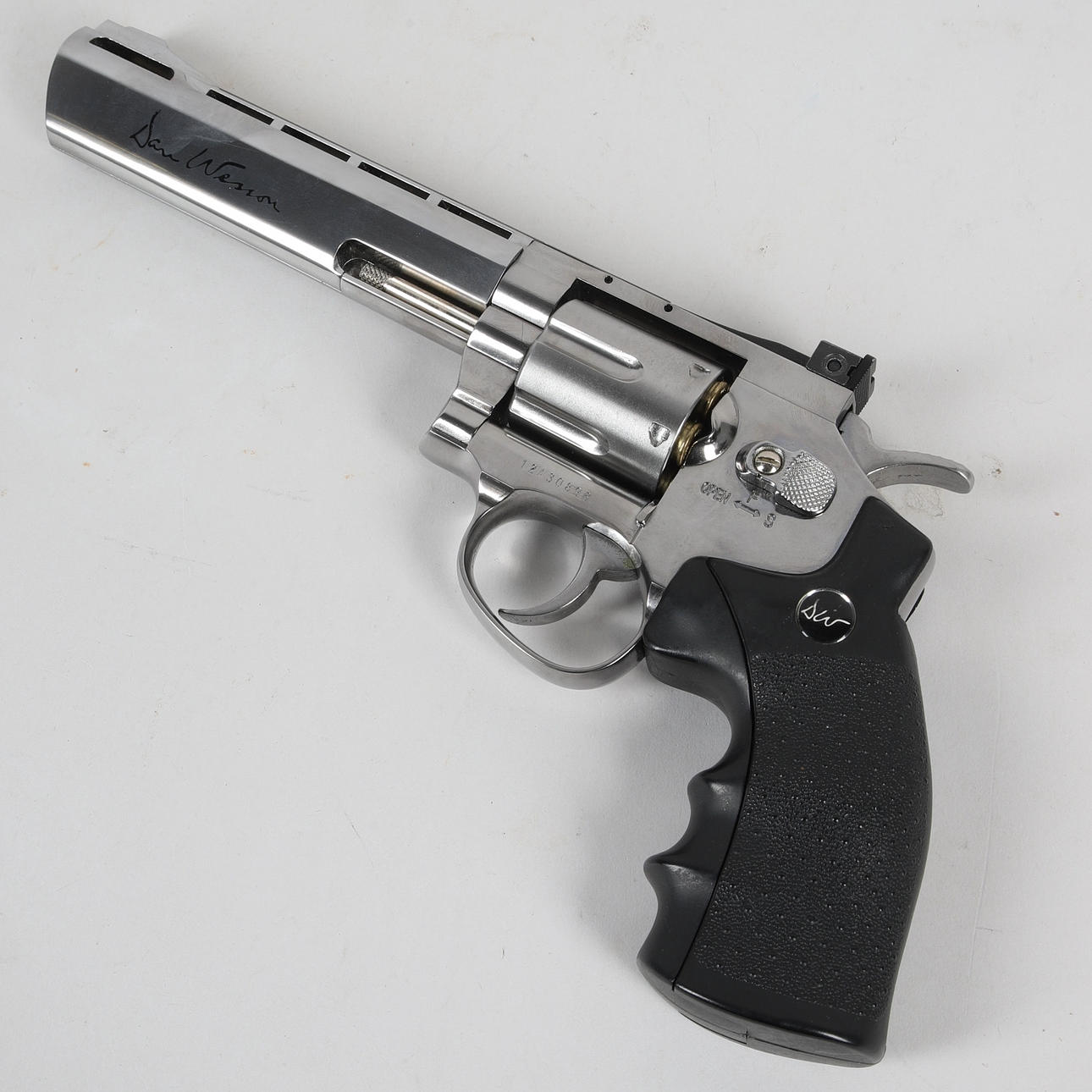 REVOLVER, Dan Wesson, 6" CO2, 4,5mm, Silver. Vapen & Militaria ...
