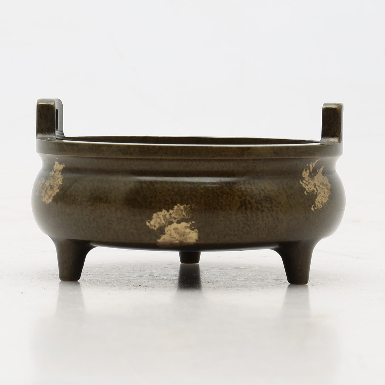 Small Chinese tripod censer in “gilt-splashed” bronze, 20th Century ...