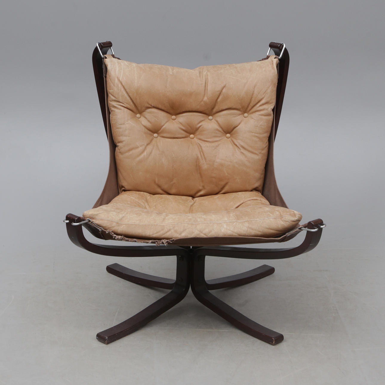 SIGURD RESELL. Leather armchair, Falcon-chair. Furniture - Armchairs ...