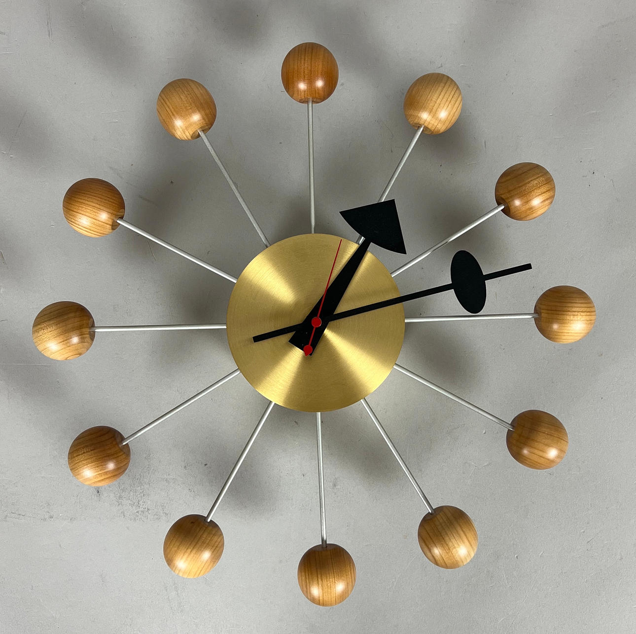 GEORGE NELSON. BALL CLOCK. Clocks & Watches - Wall Clocks - Auctionet