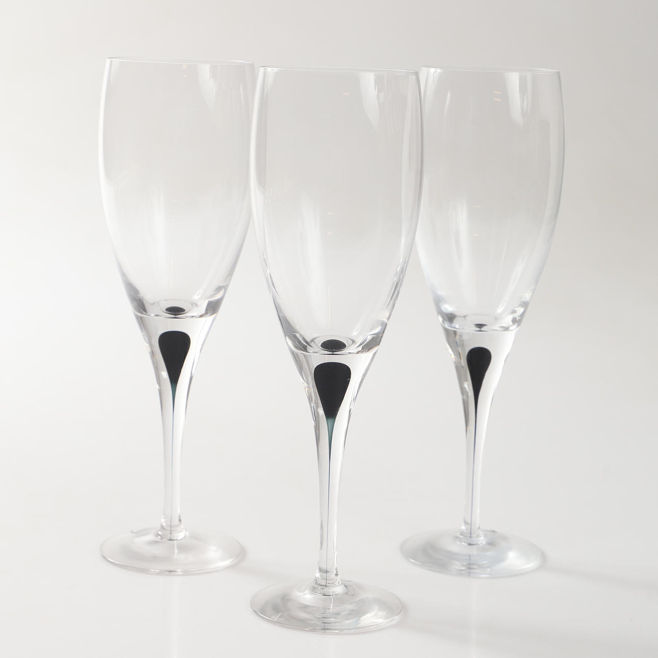 ERIKA LAGERBIELKE. Wine glasses, 12 pieces “Intermezzo”, Orrefors ...